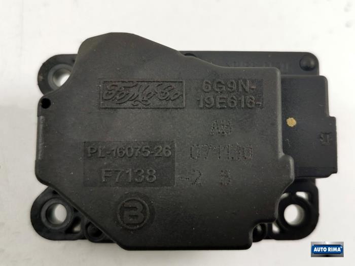 Kachelklep Motor Volvo V70 2.4 D5 20V 205 - 31348271 VOLVO