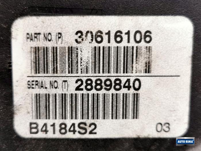 Motor Volvo V40 1.8 16V - 30616106 B4184S2 B4184S2