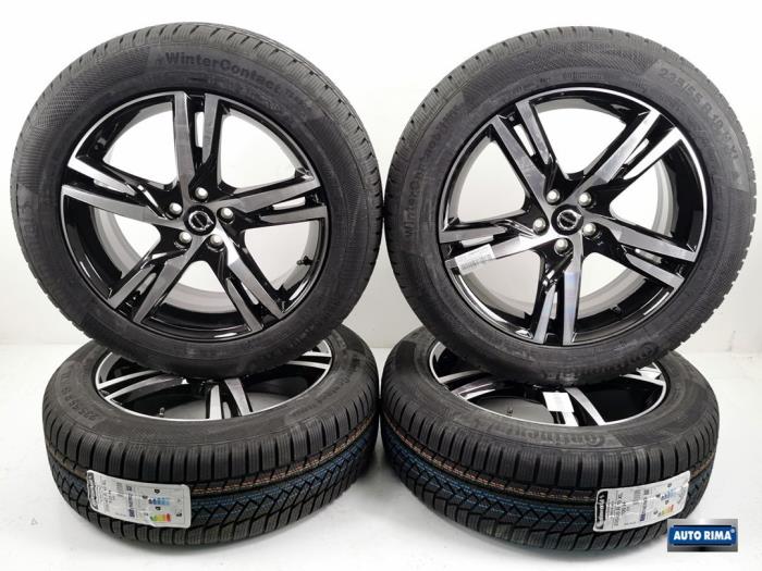 Sportvelgenset + winterbanden Volvo XC90 II 2.0 B5 Mild Hybrid ...
