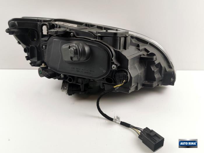 Koplamp links Volvo S60 II 2.0 D4 16V - 31698824 VOLVO