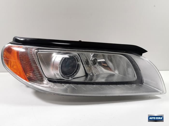 Koplamp rechts Volvo V70 2.4 D5 20V - 31214348 VOLVO