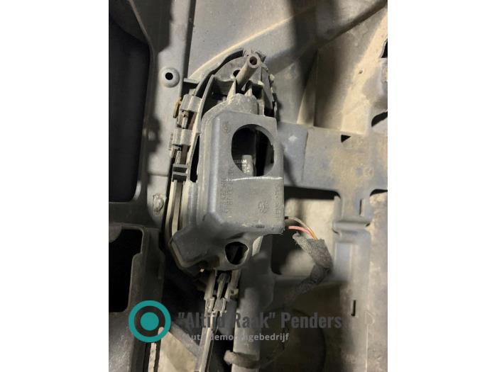 Voorbumper Mercedes ML I 2.7 270 CDI 20V - A1638901378