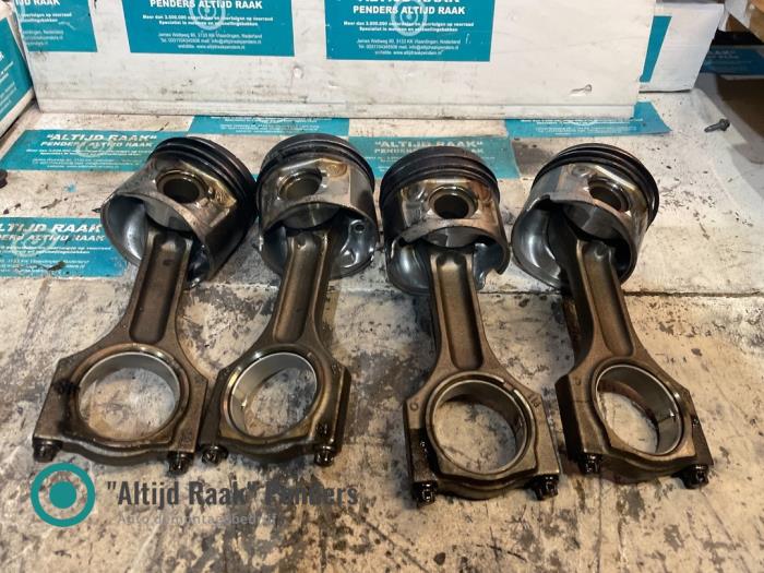 Drijfstangen met motorcode N47D20 voorraad | Onderdelenlijn.nl