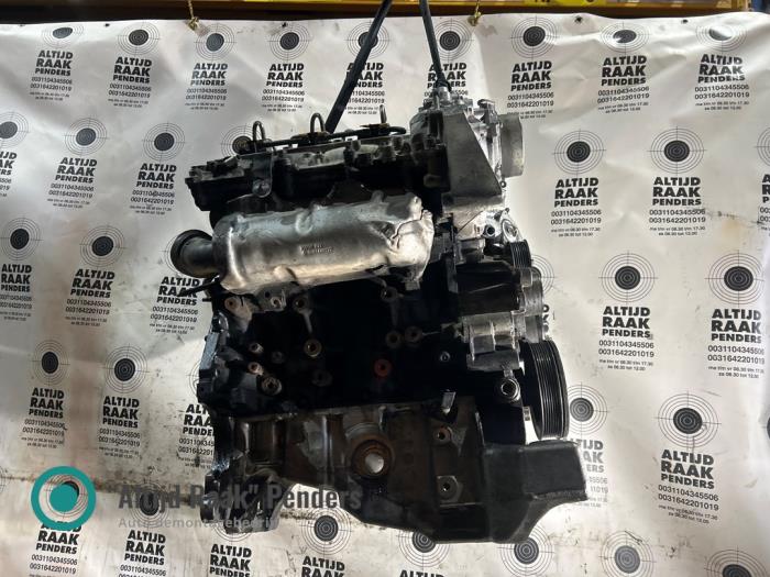 Motor Nissan Navara 3.0 dCi V6 24V DPF 4x4 - V9X