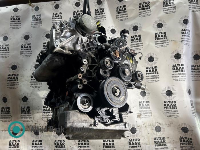 Motor Nissan Navara 3.0 dCi V6 24V DPF 4x4 - V9X