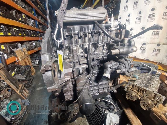 Motor Peugeot Boxer 2.5TD 12V Combi - 0119062 T8A