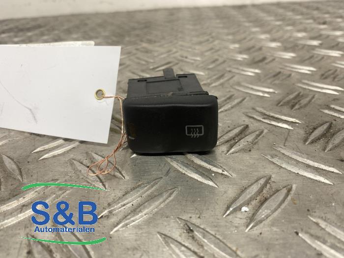 Volkswagen Caddy Achterruit verwarmings relais voorraad