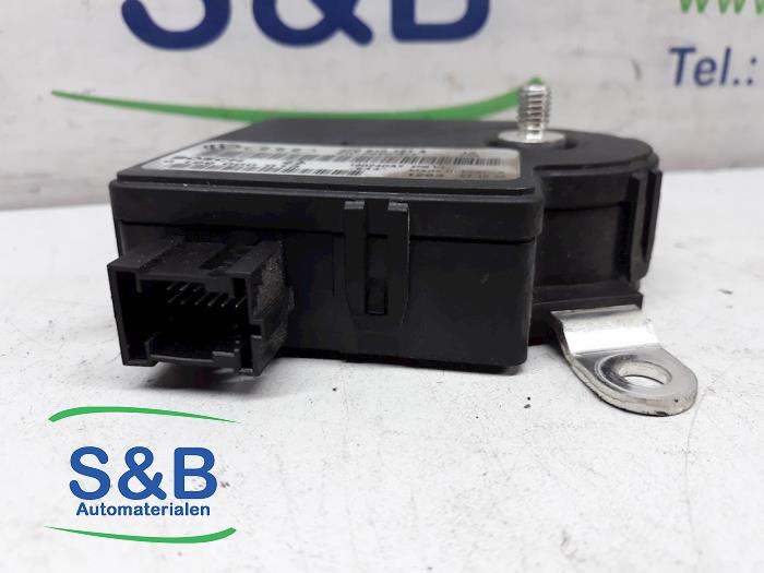 Accu controle module Audi A6 2.7 TDI V6 24V - 4F0915181A