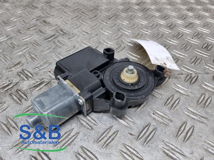 Raammotoren portier met artikelnummer 6R0959802B voorraad