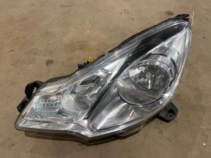 Koplampen links met artikelnummer 9673814980 voorraad