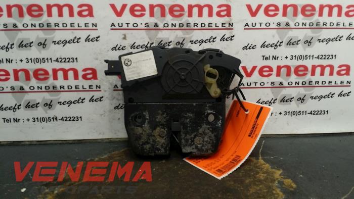 Slotmechaniek Achterklep BMW 3 serie Touring 330d 24V - 5124711904908