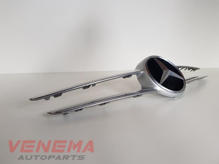 Grille Mercedes C Estate C-250 CDI BlueTEC, C-250 d 2.2 16V 4-Matic ...