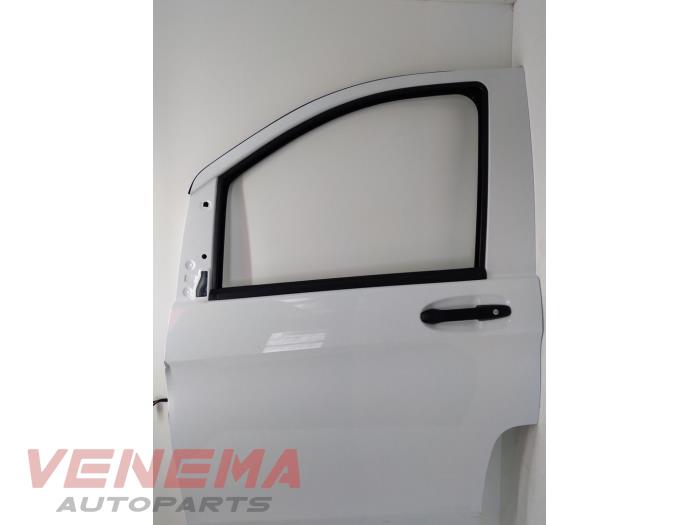 Portier 2Deurs links Mercedes Vito 1.6 111 CDI 16V 9147 - A4477206600