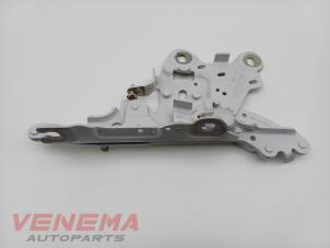 BMW X1 Motorkap Scharnieren voorraad | Onderdelenlijn.nl