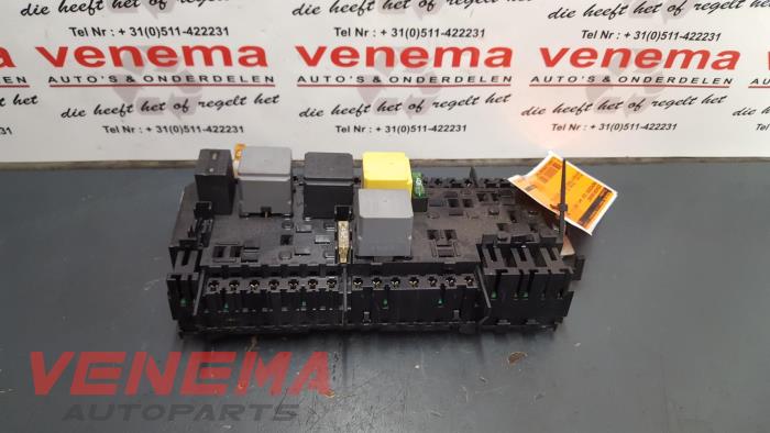 Zekeringkasten met artikelnummer 2469067100 voorraad