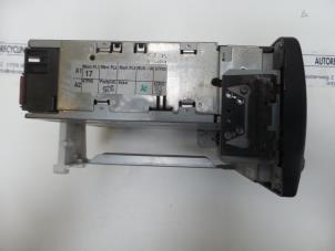 Gebruikte Ford Focus I Wagon 1.8 TDdi Radio CD Speler - 7612300500 ...