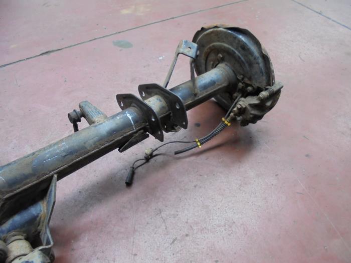 Achteras 4x4 Landrover Discovery II 2.5 Td5