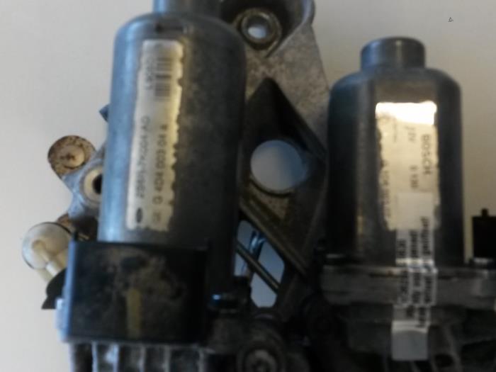 Gereviseerde Ford Fusion 1.4 16V Schakelmotor - P0919 DURASHIFT ...