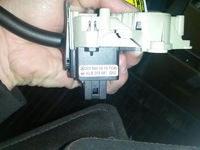 Richtingaanwijzer Schakelaar Mercedes C 2.7 C-270 CDI 20V - 2035450010