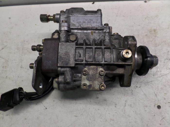 Dieselpomp Volkswagen Golf IV Variant 1.9 SDI - 638130107B AQM BOSCH