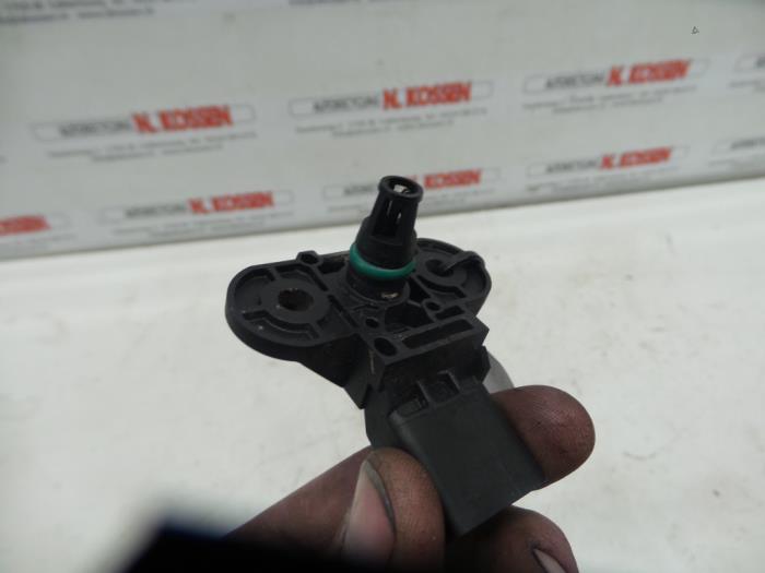 Map Sensor (inlaatspruitstuk) Volkswagen Transporter T5 2.0 TDI DRF ...