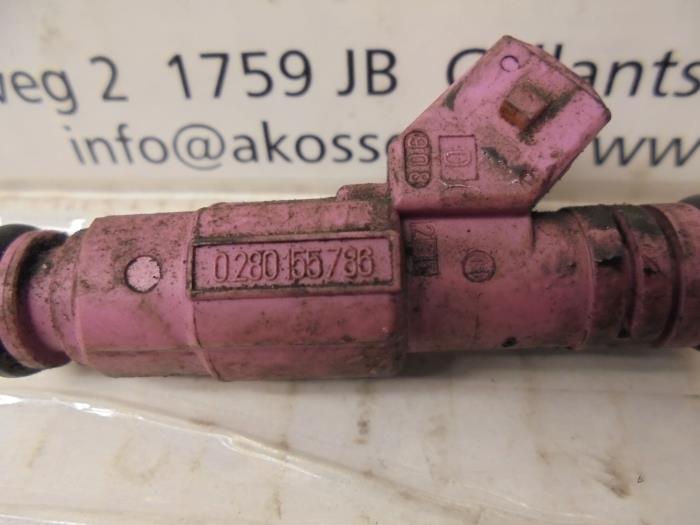 Injector (benzine injectie) Ford KA - 0280155786 J4S BOSCH
