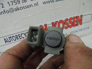 Gebruikte Porsche 911 Vacuum Relais - 99660512301