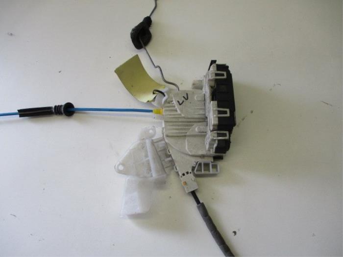 Deurslot Mechanieken 4Deurs links-voor met artikelnummer A2047201535 ...