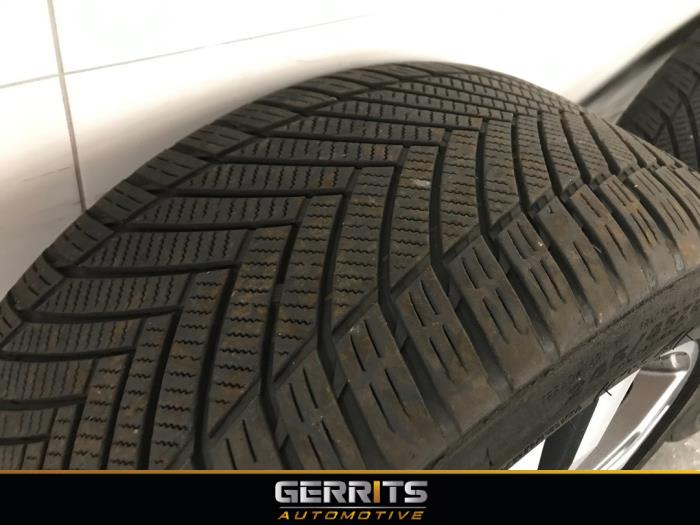 Velgen set + banden Mercedes E E-200 CDI 16V BlueEfficiency,BlueTEC ...