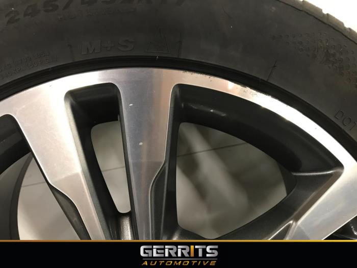 Velgen set + banden Mercedes E E-200 CDI 16V BlueEfficiency,BlueTEC ...