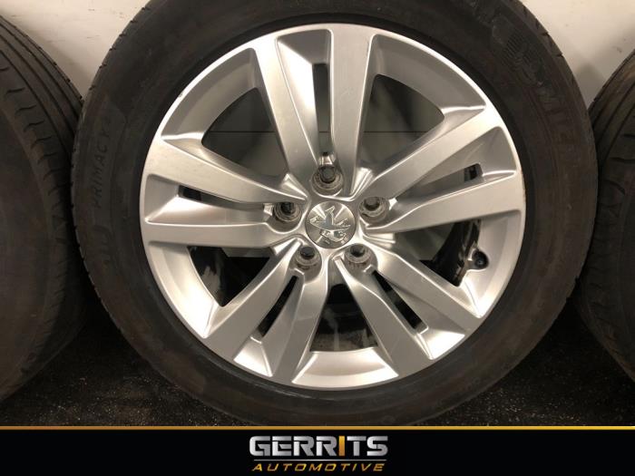 Velgen set + banden Peugeot 308 SW 1.6 BlueHDi 120 - 9677989577 ...