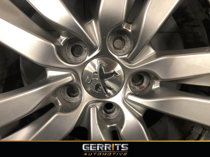 Velgen set + banden Peugeot 308 SW 1.6 BlueHDi 120 - 9677989577 ...