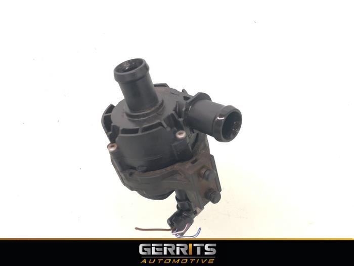 Extra waterpomp met artikelnummer 5G0965567 voorraad