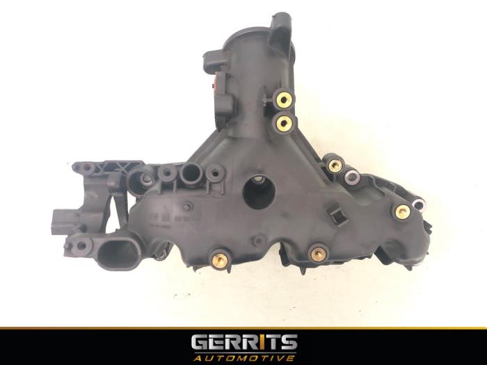 Inlaatspruitstukken met artikelnummer 03P129711D voorraad