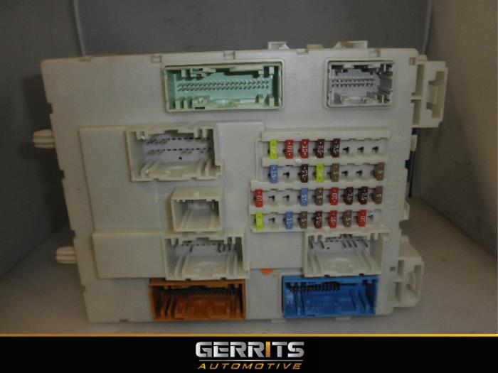 Volvo V40 CEM (modules) voorraad | Onderdelenlijn.nl