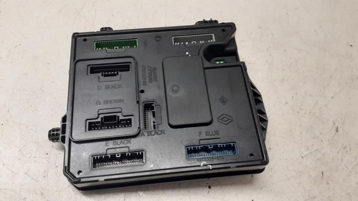 Computers Body Control met artikelnummer 284B15472R voorraad