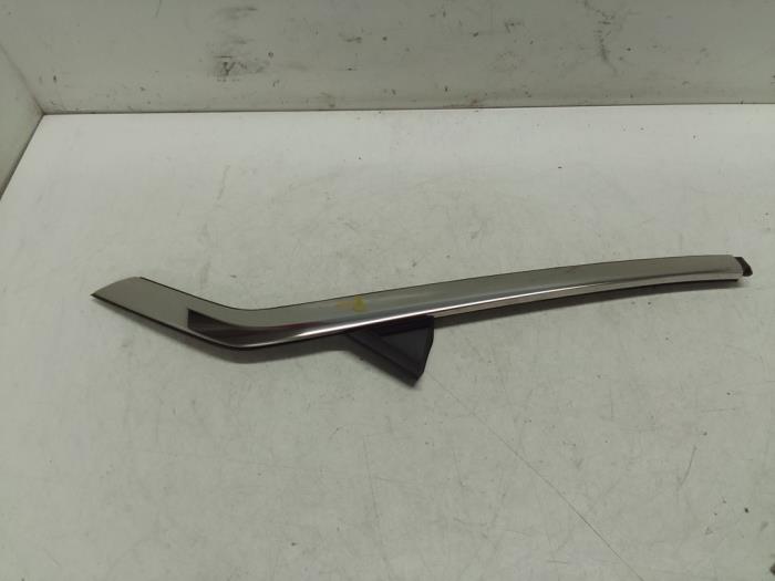 Opel Mokka C-stijl afdekkappen rechts voorraad