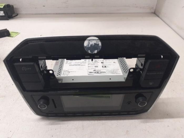 Volkswagen UP Radio's voorraad | Onderdelenlijn.nl