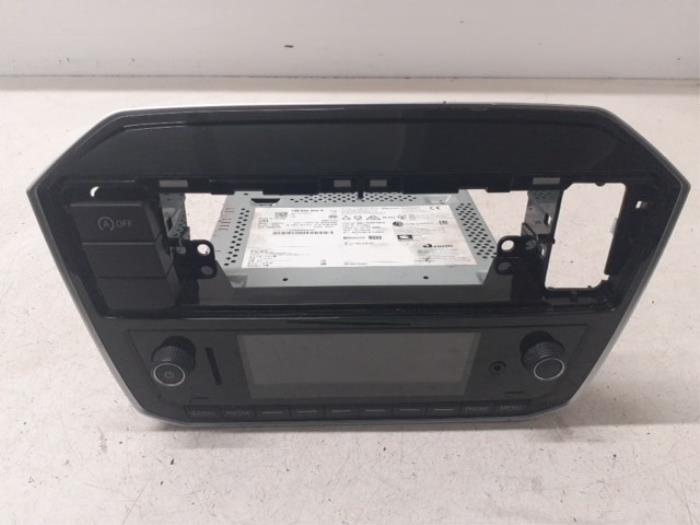 Volkswagen UP Radio's voorraad | Onderdelenlijn.nl