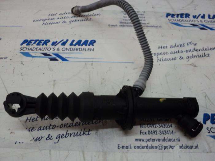 Koppeling Hulp Cilinder Renault Clio IV 0.9 Energy TCE 90 12V ...