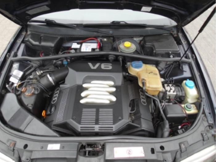 Motor Audi A4 2.6 E V6 - ABC - Peter v.d. Laar Onderdelen