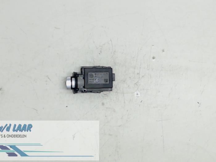 Kontaktsloten + Sleutels met artikelnummer 3C0905843AC voorraad