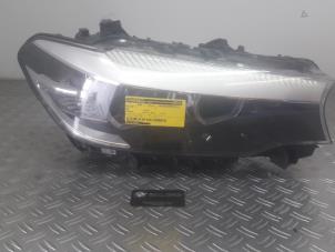 Gebruikte BMW 5-Serie Koplamp rechts - 63117214954