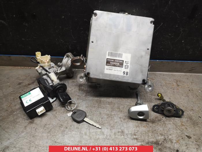 Toyota Corolla V 02- Computers Motormanagement voorraad