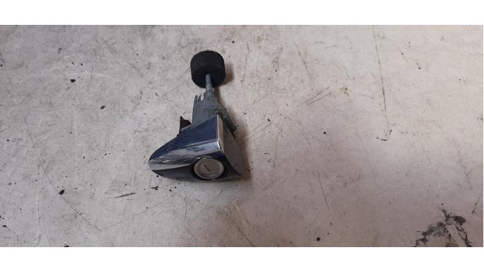 Kontaktslot + computer Mercedes CLK 3.0 280 V6 18V - A2037500693 M272940