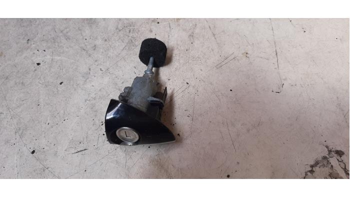 Kontaktslot + computer Mercedes CLK 3.0 280 V6 18V - A2037500693 M272940