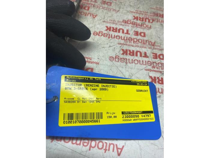 Injector (benzine injectie) BMW 3 serie 318i 16V - 1353758904807 N43B20A