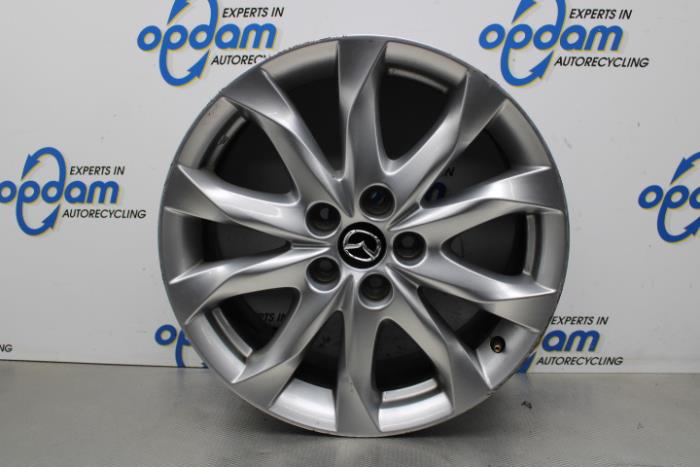 Velg Mazda 3 2.0 SkyActiv-G 120 16V - 9965227080 Lichtmetaal MAZDA