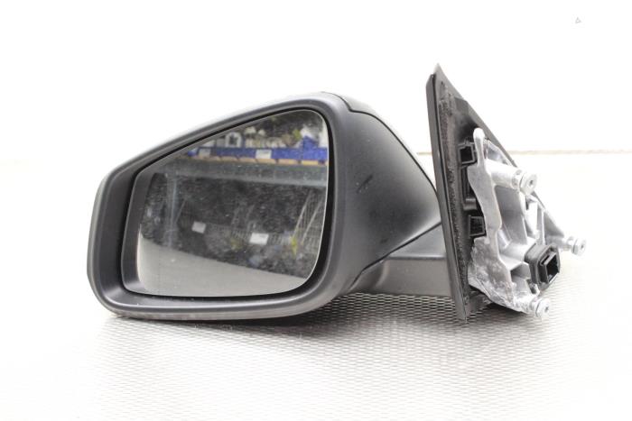 Buitenspiegels links met artikelnummer 51167377975 voorraad