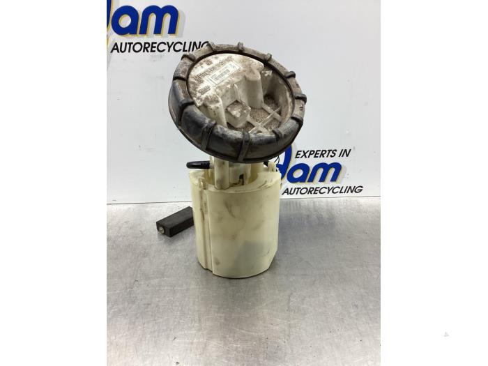 Benzinepompen met artikelnummer A2034702394 voorraad